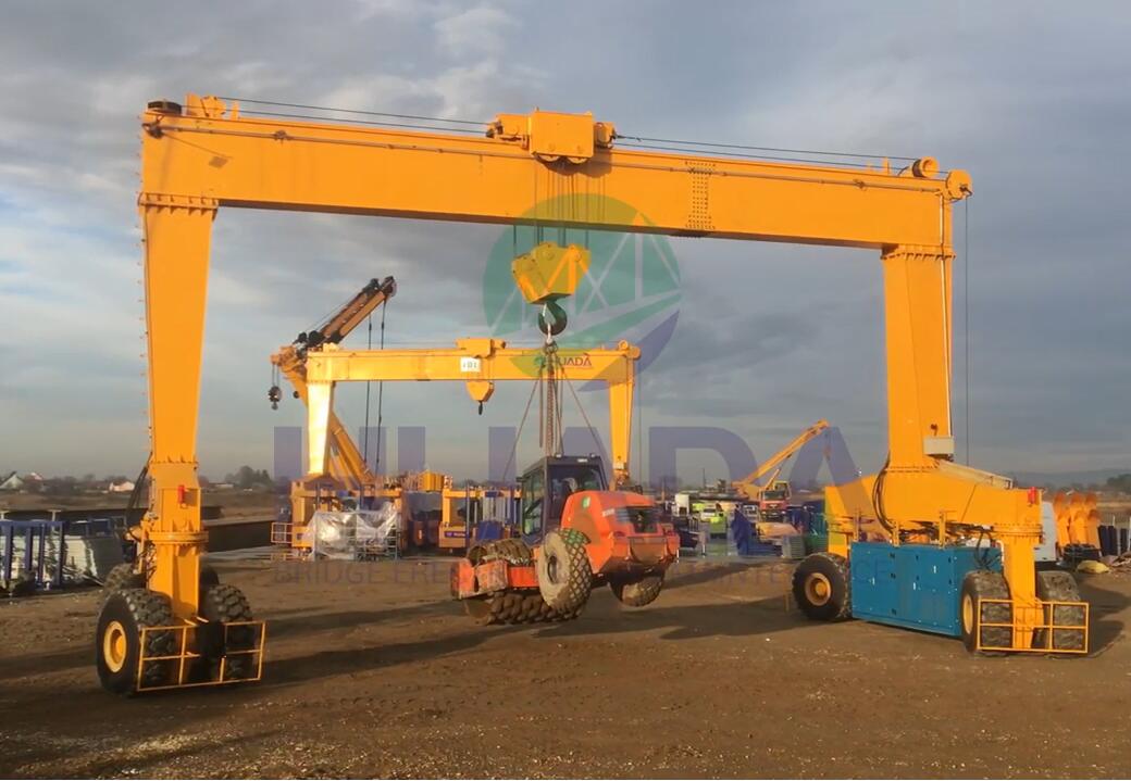 Straddle Carrier Crane Manufacturer | Huada Heavy Industry